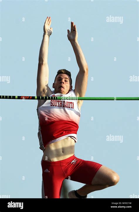 June 6 2018 Chris Nilson Of South Dakota Wins The Mens Pole Vault With A Height Of 5 83mm 19