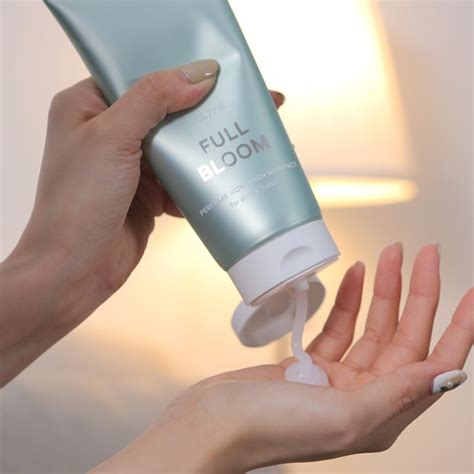 줄라이미 리얼 퍼퓸 논워시 헤어팩 200ml