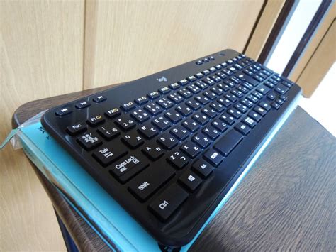 Yahoo オークション Logicool 薄型コンパクト ワイアレスキーボード