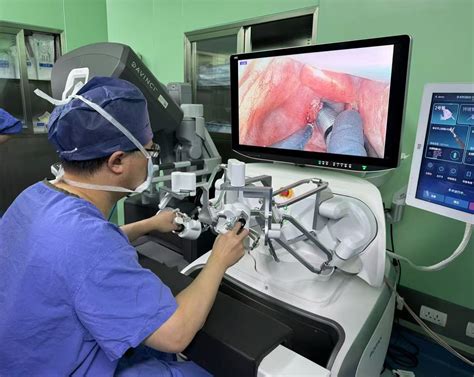 全球首例喉部早癌专科化经口手术机器人手术完成—新闻—科学网