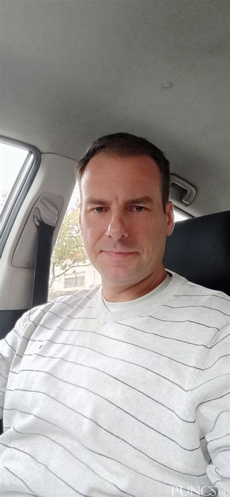 Puncshu Tom Egy 47 éves Sugar Daddy Lakhelye Pécs