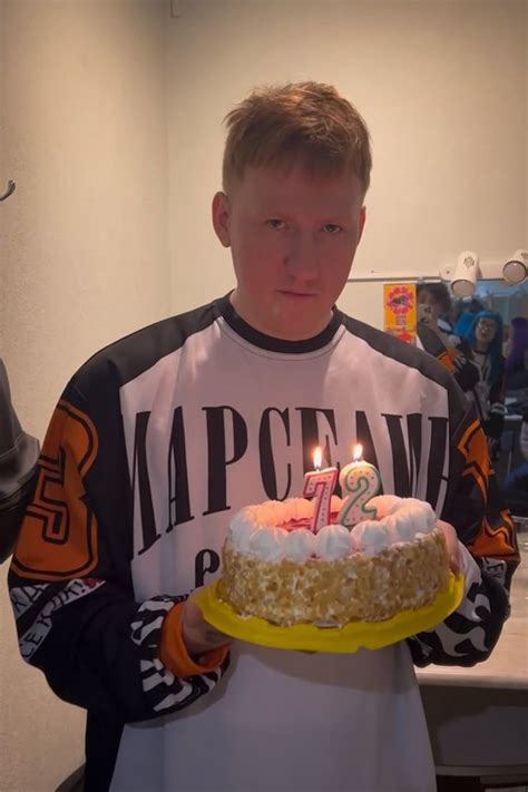 Даня Кашин в 2024 г Рыжий таракан Стримеры Рыжий мальчик