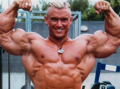 Techniques You Should Use To Build Bigger Biceps With One Exercise