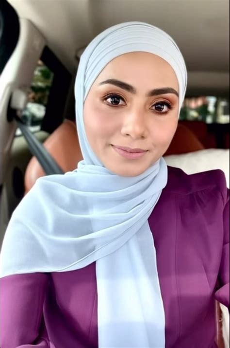 Mawar Fareeda Sara Plain Shawl With Inner Attached Womens Fashion