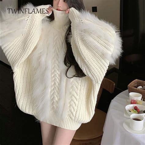 Купити Корейський модний водолазний светр жіночий білий пухнастий довгий рукав вільний пуловер