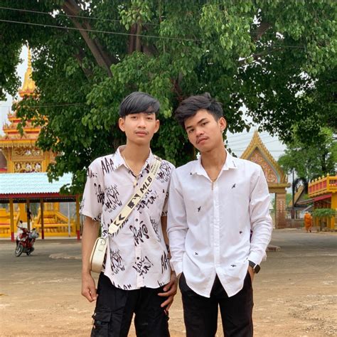 យ៉ុងចេ ស្មោះស្នេហ៍