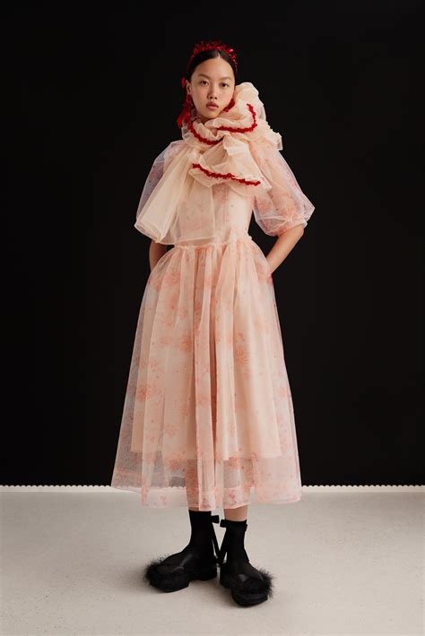 Simone Rocha X Handm Collection All The Photos From The Lookbook