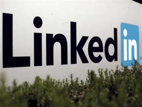Linkedin Scams Via Fake Job Offers Phishing On The Rise Heres How To Avoid Online Job Scams