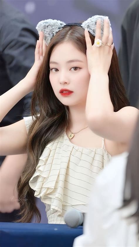 Ghim của Bng_yoeng_ trên JENNIE trong 2025