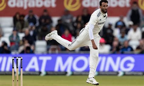 Krishna Thakur Give Ind Hope After Duckett Ton Leads Eng Charge Hum News