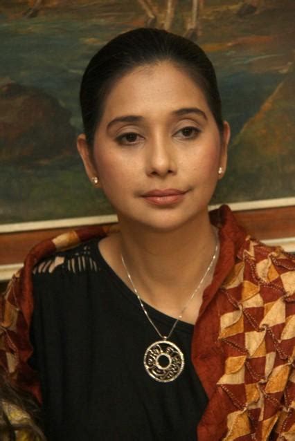 Foto Ayu Azhari Beritarius