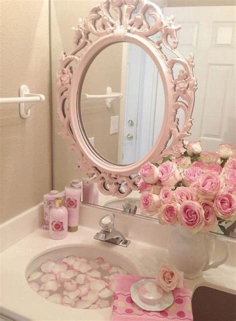 60 Awesome Shabby Chic Bathroom Ideas