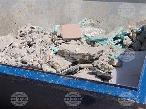 Събират строителните отпадъци от домакинствата в кварталите и населените места в Община Шумен в