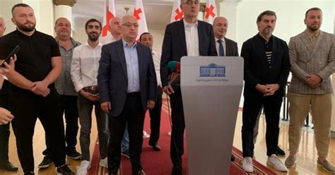 აშშ ის საელჩო ყველანაირად ცდილობდა საქართველოს ხელისუფლება ომზე დაეყოლიებინა წასულების