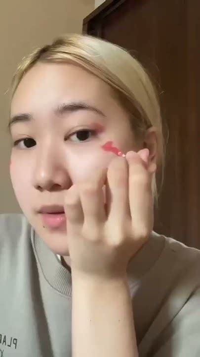 Liplover Liplover59บาทเท่านั้น ใช้ดีบอกต่อ ลิปจิ๋ว ลิปเลิฟเวอร์ รีวิว Youtube