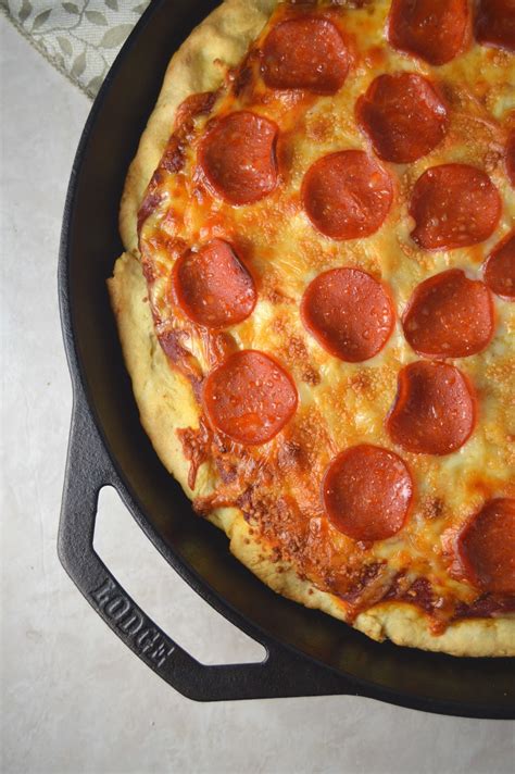 Deep Dish Pepperoni Pizza Recipe Cast Iron At June Hughes Blog
