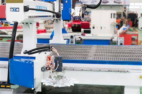 D Automated Tool Changer CNC Router Axis CNC Wood Carving Machine