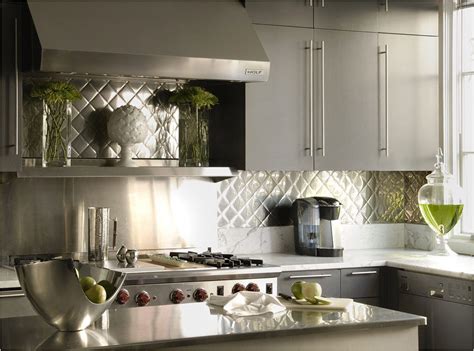 Blanco Roto Shabby Chic Vintage Lisa Flake Caldwell