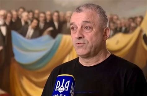 Депутат Верховной Рады Украине не хватает желающих воевать с лета 2022 года когда началась