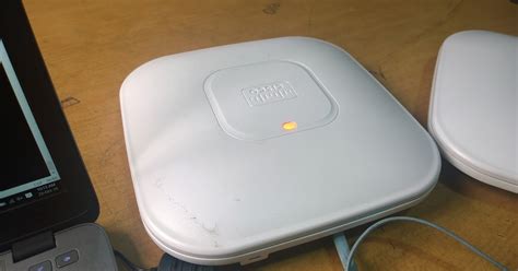 Zone Network วธการใส Image ของ Cisco AP กรณทเขา ROMMON Cisco AP Image Recovery