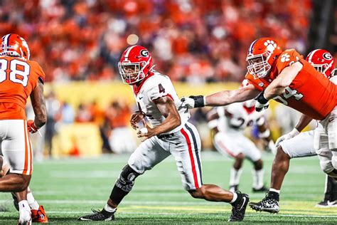 How To Watch The Georgia Vs Clemson Football Game Kickoff Time Tv