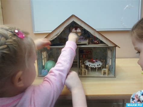 Кукольный дом в средней группе 4 фото Воспитателям детских садов школьным учителям и