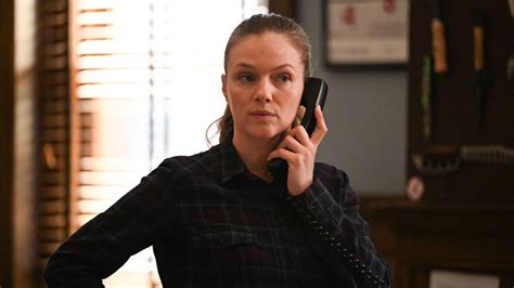 Chicago Pd Boss Teases Hailey And Jays Future After Devastating Episode