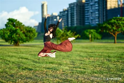 Global Blog The Story Behind Motorolas New Global Platform A Calling To Our Inner Power