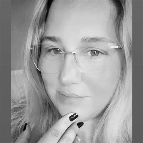 Thamy Medeiros Dalcim Ribeiro Thamyd • Threads Say More