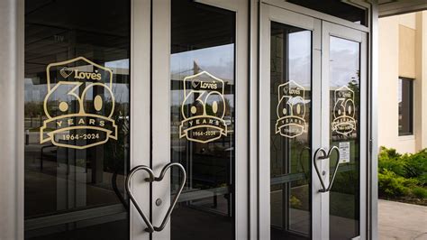 Loves Corporate Offices 5 Images Behance