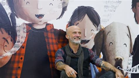 Ilustrações De Paulo Galindro Celebram Inclusão Em Aniversário Da Biblioteca Do Barreiro