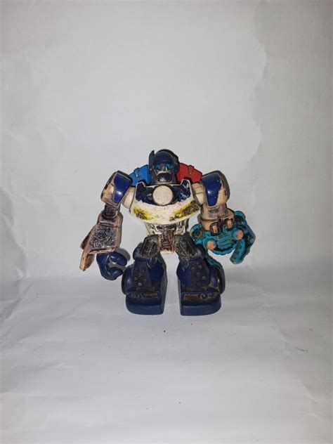 Playskool Transformer Rescue Bots Chase The Police Bot Hobbies And Toys