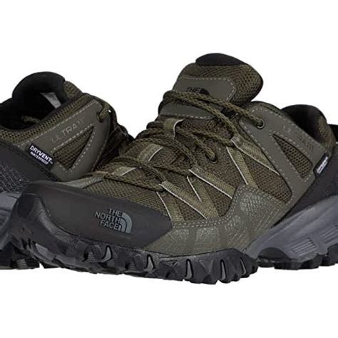 სპორტული ტანსაცმელი და ფეხსაცმელი