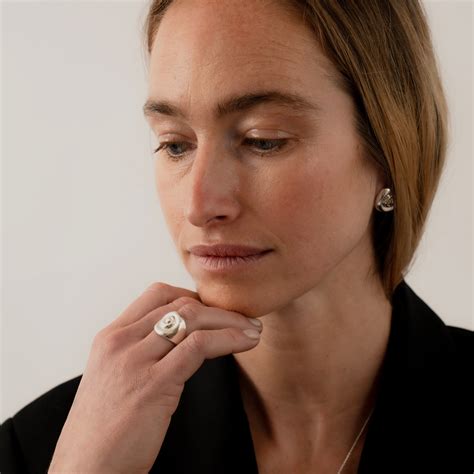 Compass Ring Silver Amanda Hunt