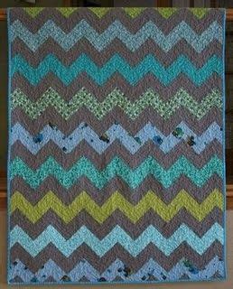Crazy Mom Quilts How To Make A Zig Zag Quilt Without Piecing Triangles Chevron Quilt