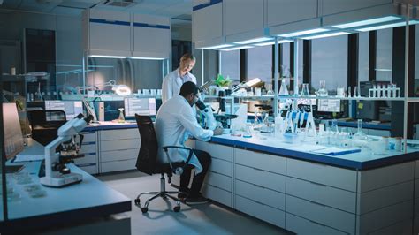 How To Set Up A Forensic Science Laboratory With The Right Furniture