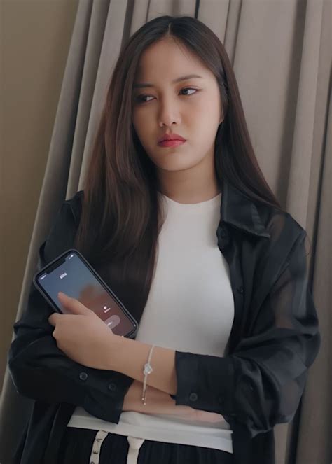 Gap The Serie Gorgeous Women Selena Gomez Music Moderne Outfits I