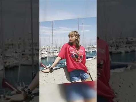 édit Lisa blackpink shorts subscribe and like please Mens tshirts Black pink Mens tops