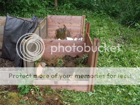The Compost Bin How I Make Compost