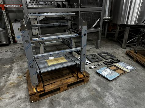 2017 Multivac T600 Traysealer With Tray Denester Food Machinery Holland