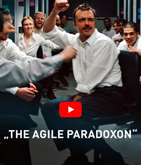 The Agile Report Striped Giraffe