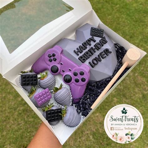 Sweettreatsbyamada 💓 On Instagram These Colors 🎮💜🤍 ⁣⁣⁣ ⁣⁣⁣ ⁣⁣⁣