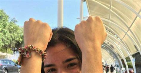 Are Hairy Arms On A Girl A Dealbreaker For You Girlsaskguys