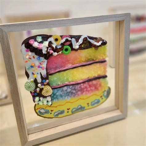 위드퍼플 아동미술 콘텐츠 연구모임서초본원 🍰행복 한 조각🍰 입 안에서 사르르 녹는 맛있는 케익 한 조각의 기쁨을 아시나요 ‘폭신하고 새콤달콤한 그 맛을 상상하며