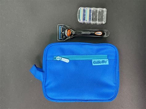 خود تراش ژیلت مدل فیوژن 5 پروگلاید Fusion 5 ProGlide همراه با کیف و 3 ...