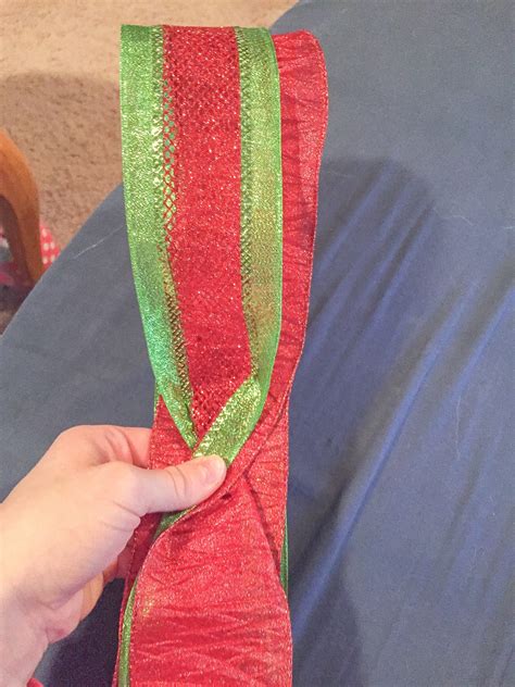 How To Make A Tree Topper Bow And A Few Decorations Poppy Grace