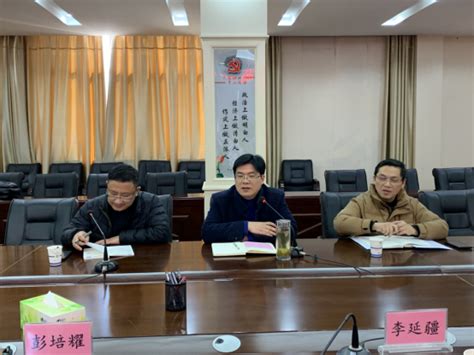 河南济源一中来我校考察交流 湖北省黄石二中