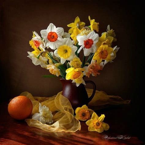 Красивые натюрморты с цветами Нарциссы Цветы Натюрморты