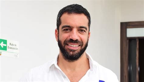 Бывший председатель Сената Артуро Чар должен предстать перед Верховным судом по обвинению в