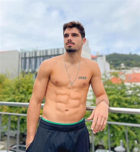 Pedro Neto R Shirtlesscelebmen